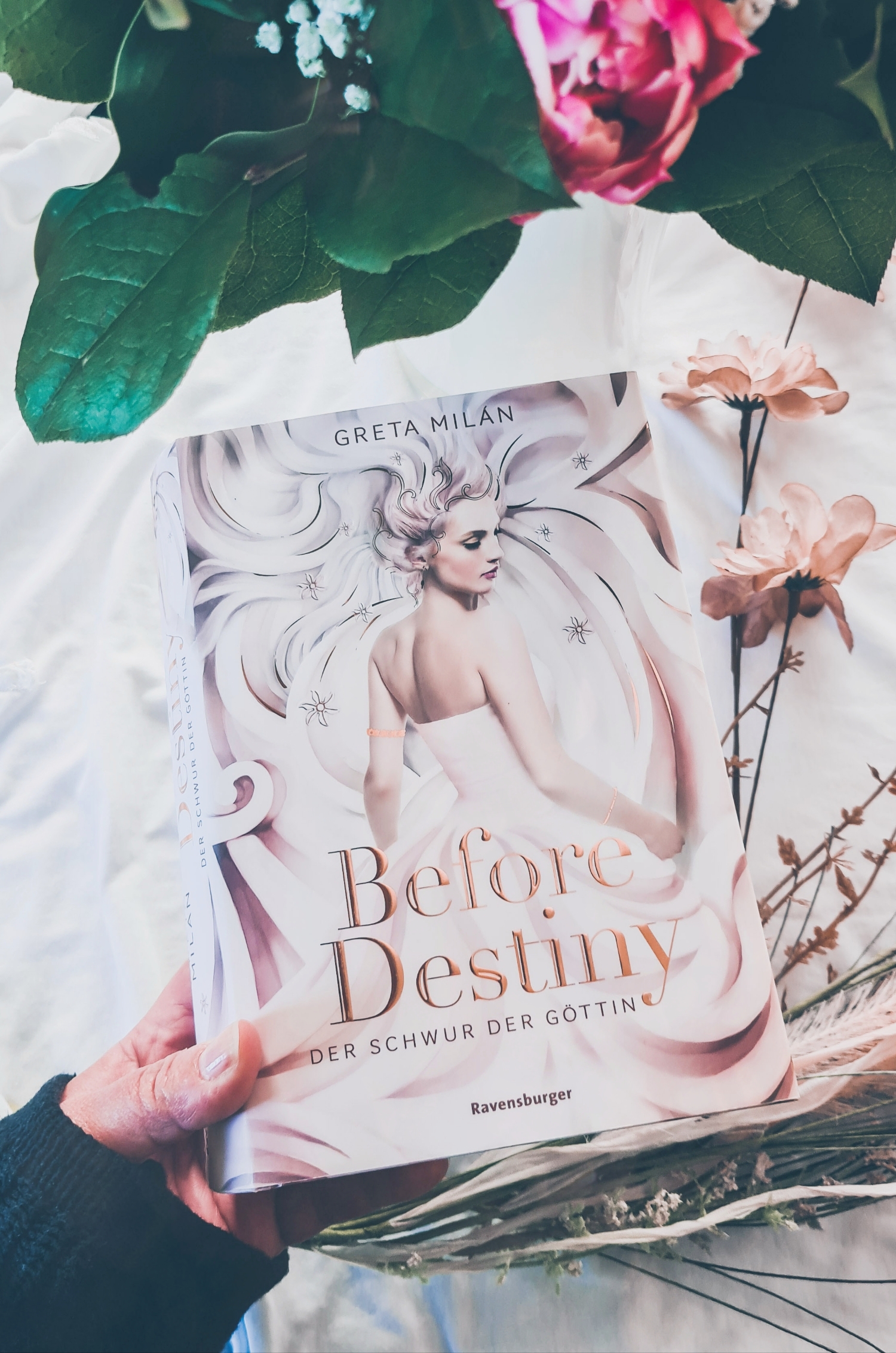 Rezension: Der Schwur der Göttin, Band 2 – Before Destiny | Greta Milán – Addicted2Books-Blog
